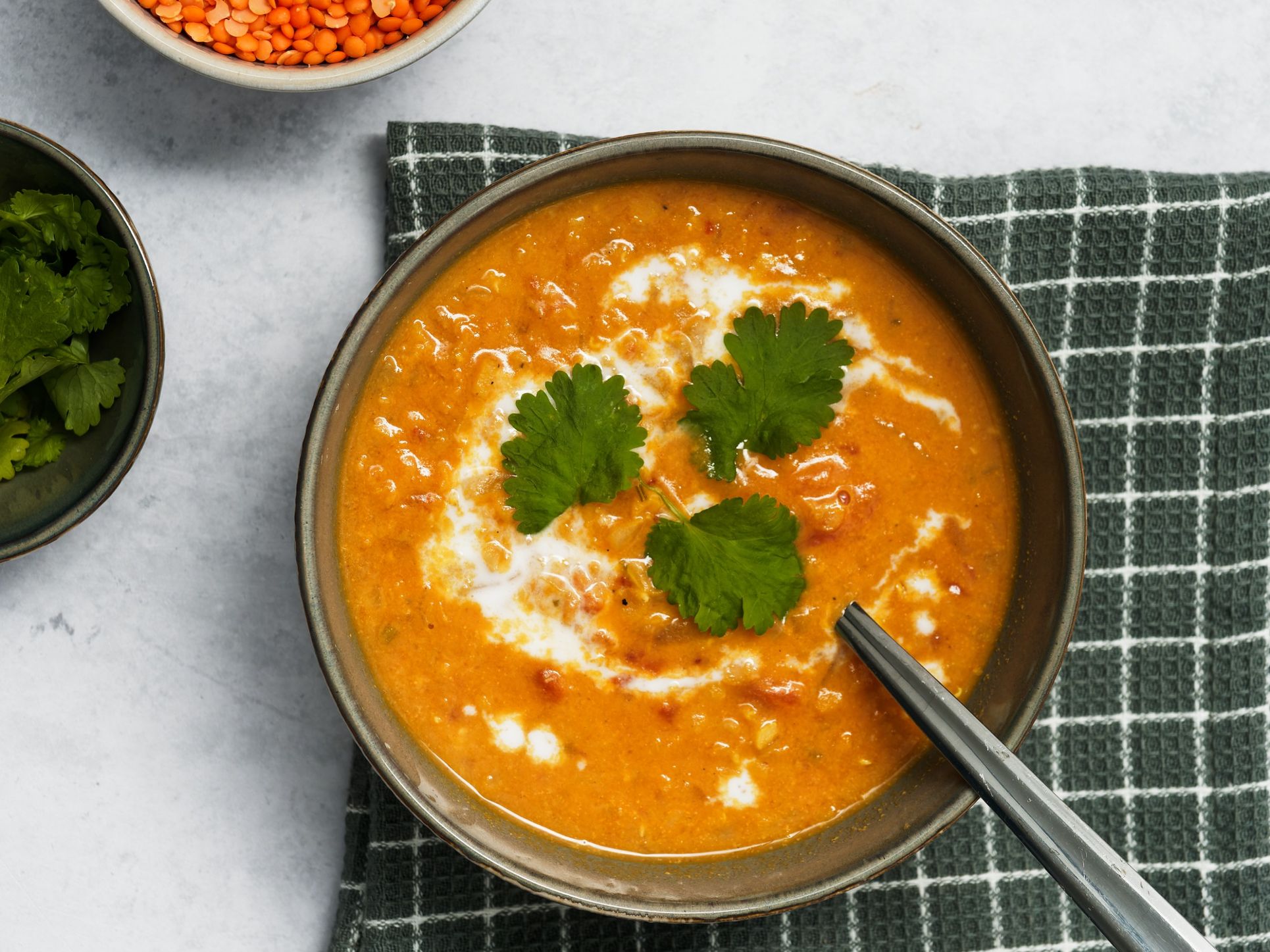 Ottolenghi's curry-linzensoep met kokosmelk | PLANTPROEF