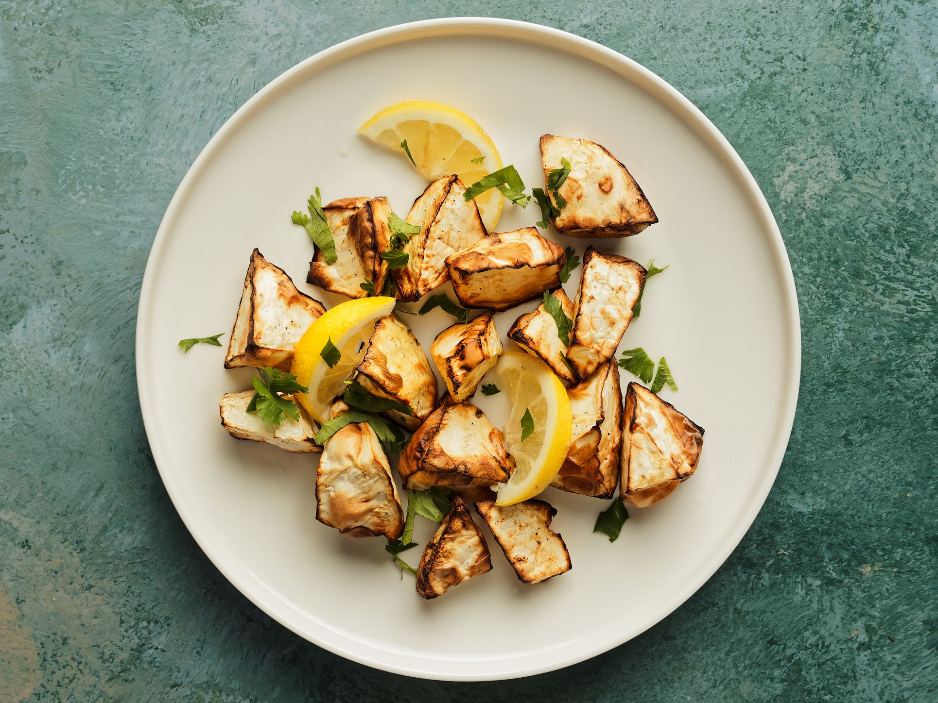 Geroosterde knolselderij uit de airfryer | PLANTPROEF